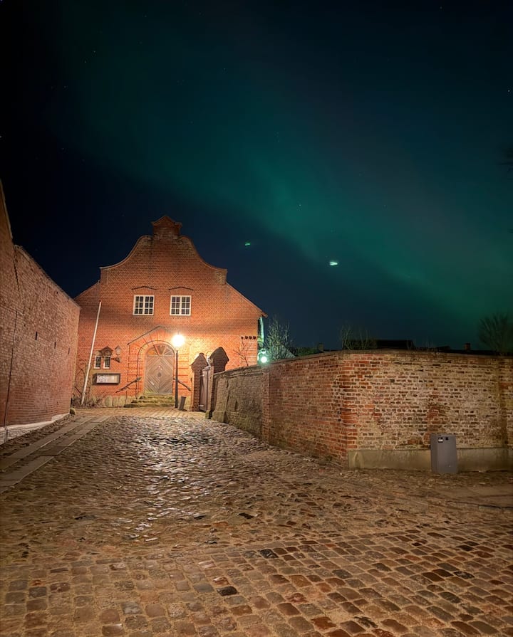 Bo Midt I Danmarks æLdste By - Charmerende Ribe - Ribe