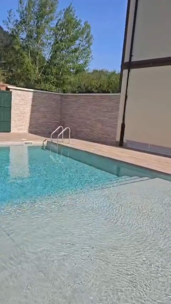 Piscina, Gran Patio, Garaje, 8 Minutos Playa. - Limpias