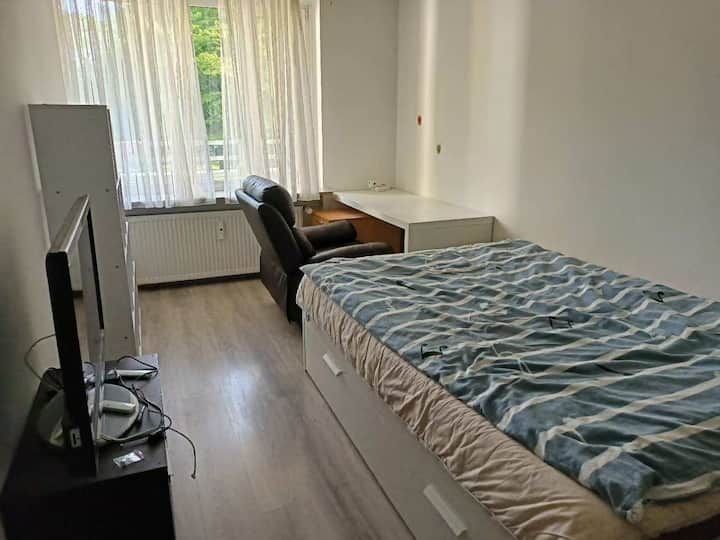 市中心带阳光露台的豪华三卧室公寓 - Munich
