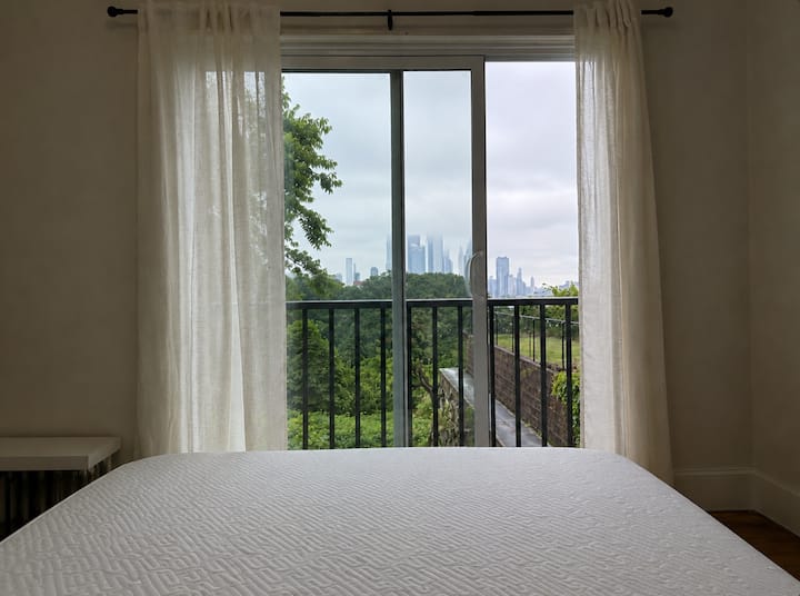House With Manhattan View - Union City, NJ