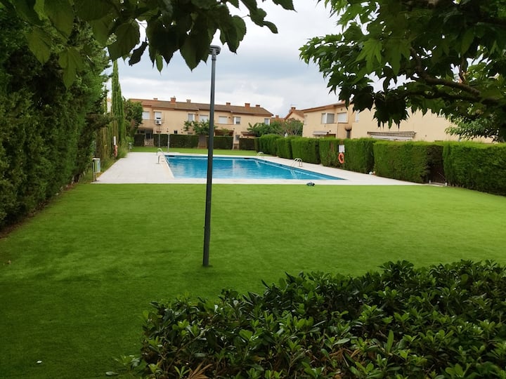 Casa Con Gran Piscina Y Gran Terraza En Roses - Roses