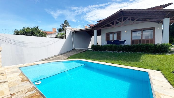Casa No Porto Das Dunas Com Piscina, Bem Ventilada - Fortaleza