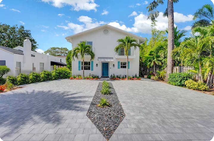Delray Beach Oasis + Guesthouse | Downtown - Delray Beach, FL