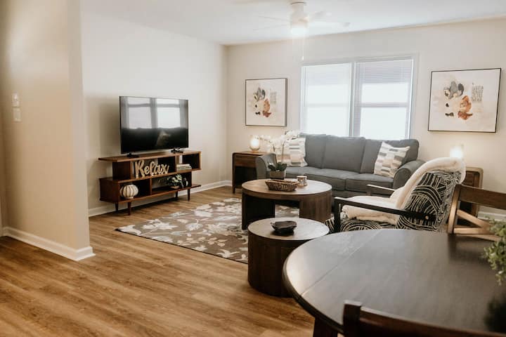Cozy Haven For Traveling Professionals - ベルモント, NC