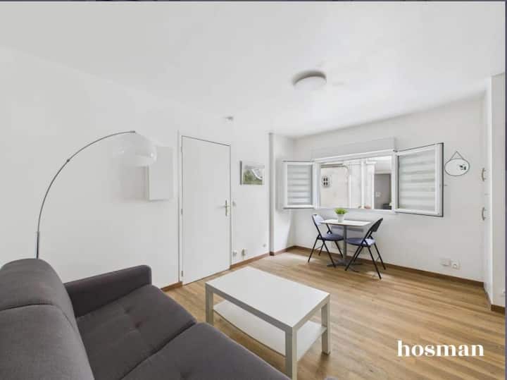 Studio Cosy Aménagé Avec Cour Privative St-cloud - Saint-Cloud