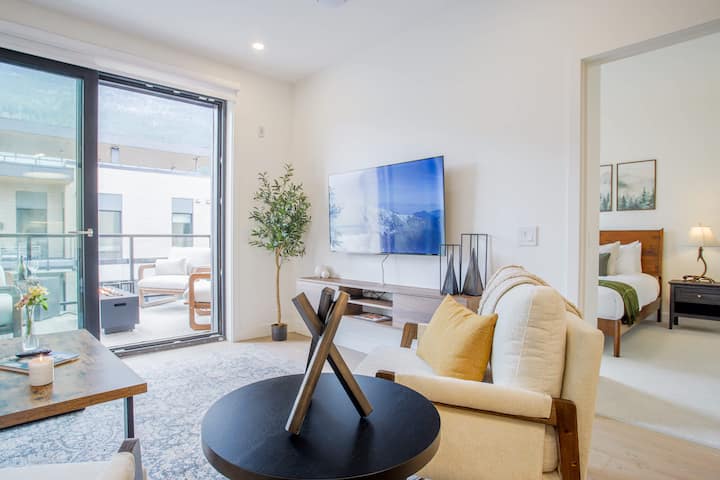 Chateau De Stoke - Two Bedroom Penthouse - Revelstoke