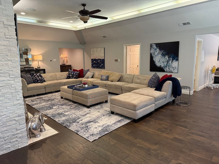 Trophy Club Smart Home Near Dfw & Fifa - Roanoke, TX