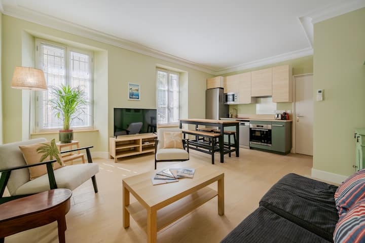 Charmant Appartement En Plein Coeur Du Mourillon - Toulon