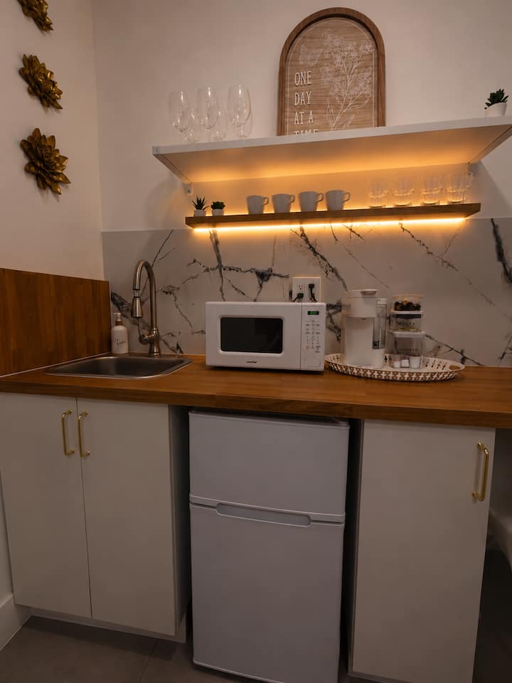 Cozy And Clean Studio. Unique For Couples To Relax - Aéroport international d'Orlando (MCO)
