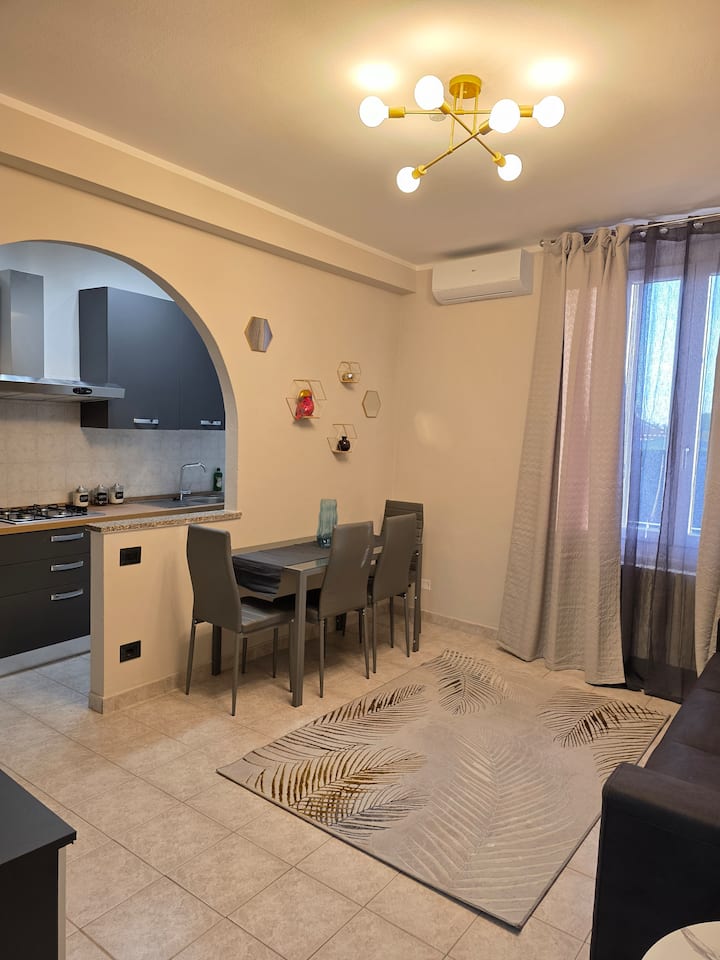 Manzoni The V Collection 2 Full Suite Apartment - Saronno