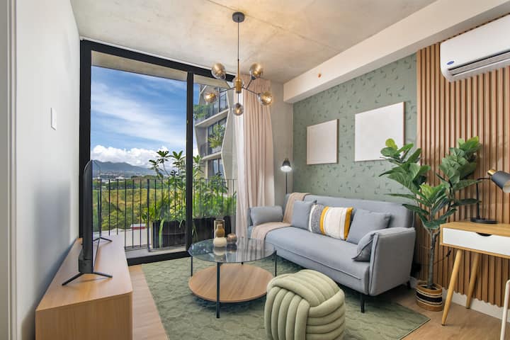 Babylon Nunciatura | Modern Luxury Suite - San José