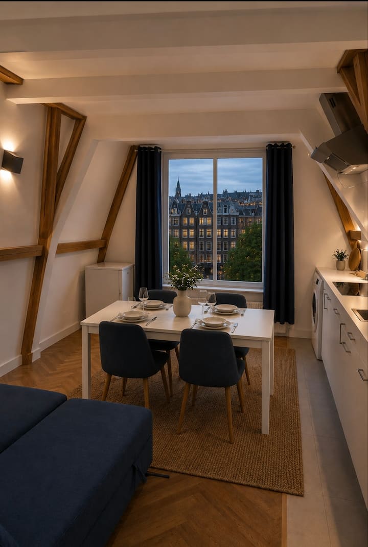 Central Canal Residence - Amsterdam Centraal Station