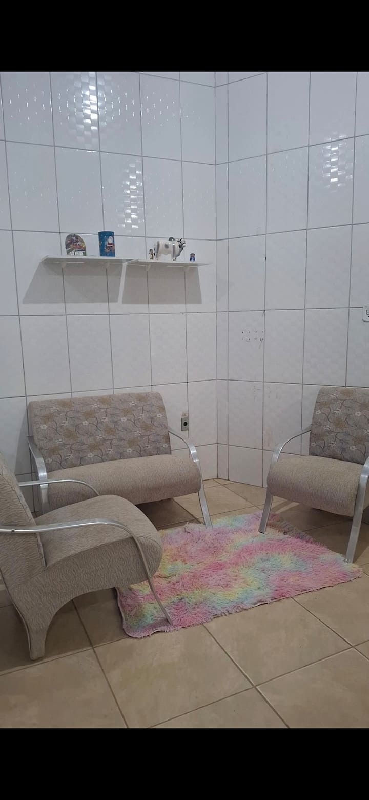 pièce de 70 mètres carrés 5 personnes partagent - Maisons à louer à ...
