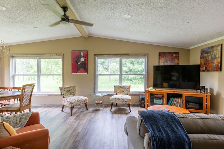 Pine City Retreat Near Snake River - Grand Casino Hinckley