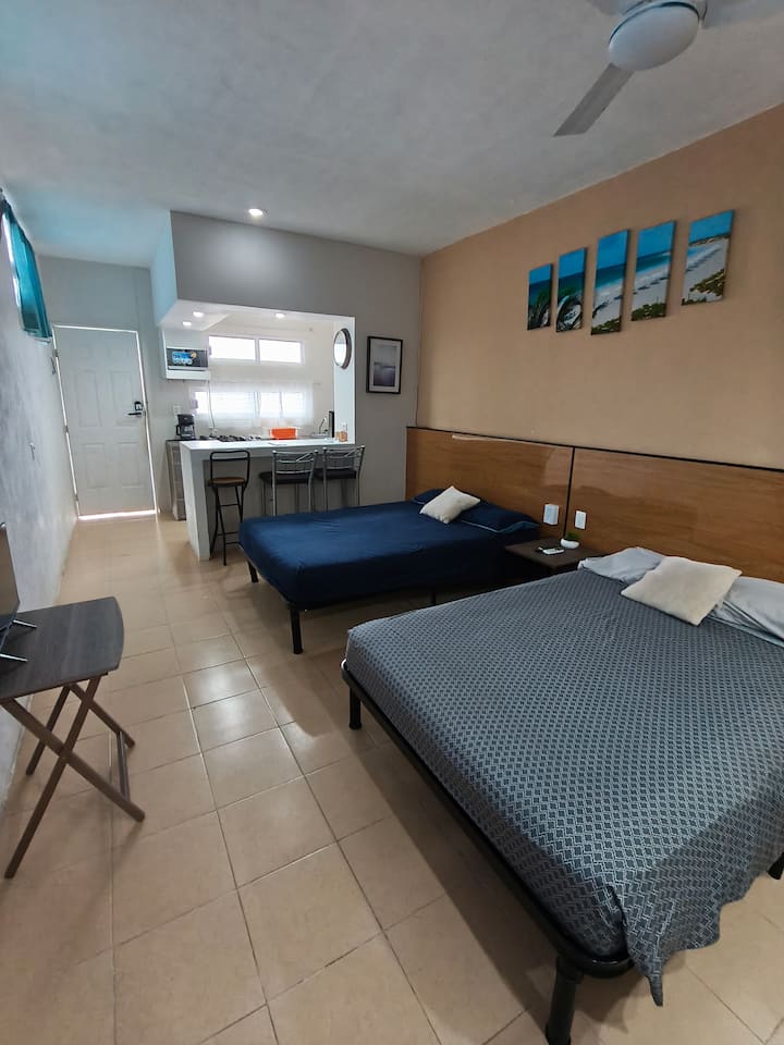 Departamento Para 4 En El Centro De Cancún - Cancún