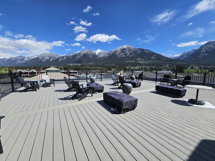 St304- Brand New, Premium, Downtown Condo - Canmore