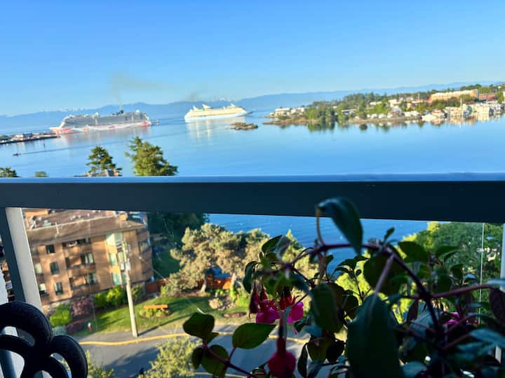 Magical Views Victoria Retreat - Victoria