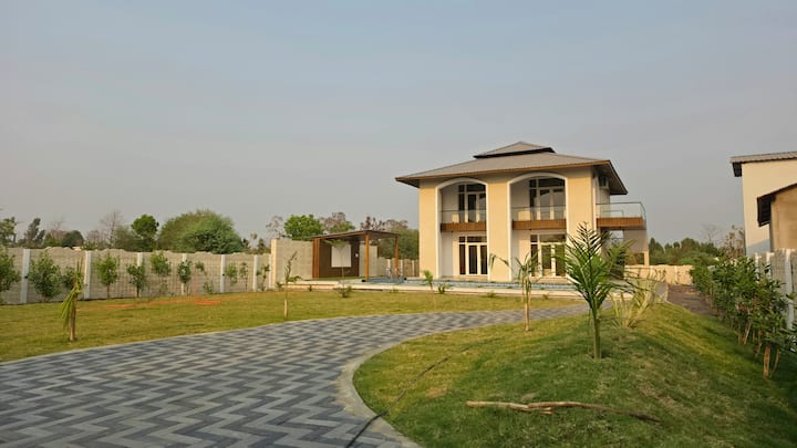 Welcome To The Most Premium And Luxurious Villa - Rajnandgaon