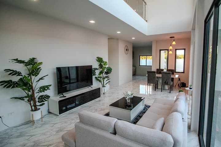 The Hide Private Pool Villa - Khon Kaen