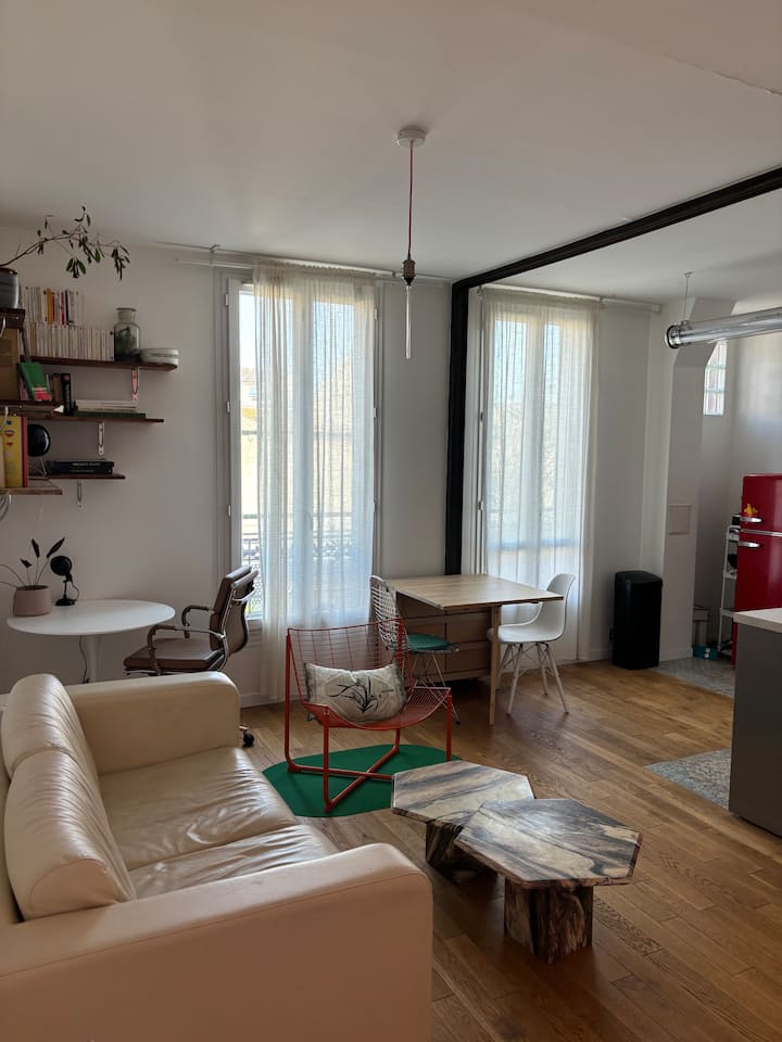 45m² Cosy Appartement Entier Métro Ligne 7 à Pied - Montreuil