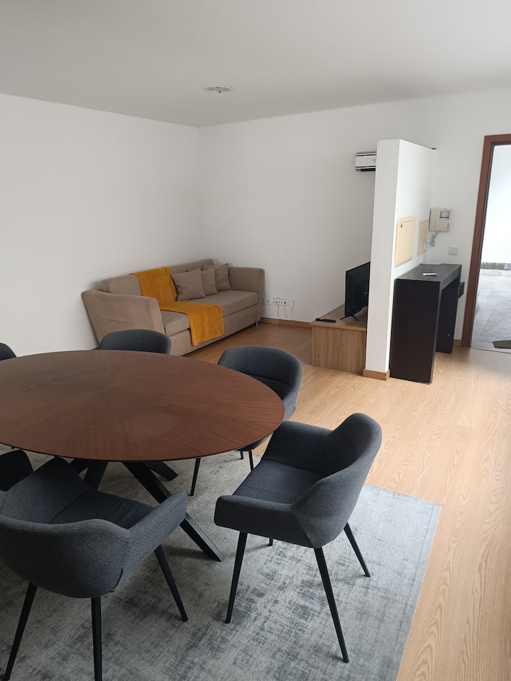 Apt T2 Próximo Do Casino, Mercado, Aluguer Verão - Maiorca