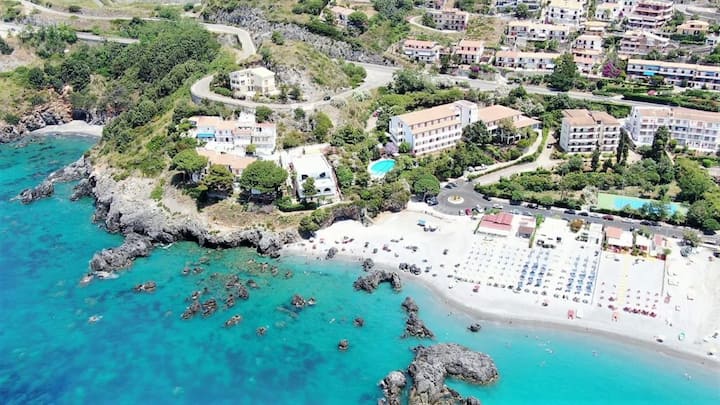 Cozy Stay Near Torre Talao & Historic Centre - Santa Maria del Cedro