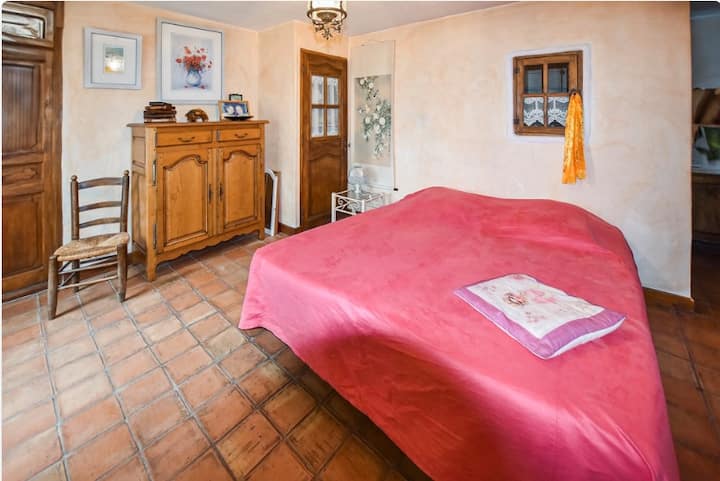 Maison Familiale Avec Piscine Privée Au Calme - Pernes-les-Fontaines