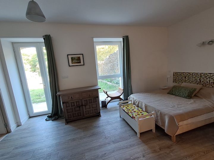 Les Jardins Du Bateau : Chambre D'hôtes - Aubenas
