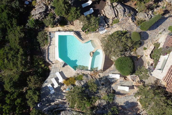 Private Villa Ginepri Con Piscina - Arzachena