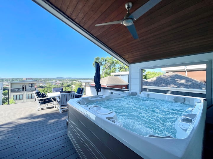 Song Writer's Retreat With Hot Tub - Near Broadway - Nashville, TN