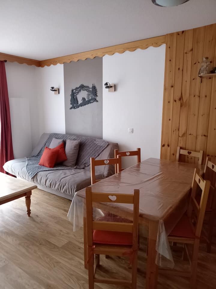 Appartement Chaleureux Et Accueillant à Louer - Embrun