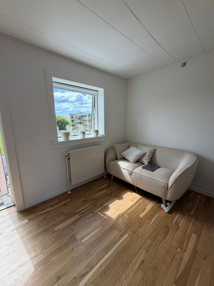 A Little Cozy Apartment, Privat Garden - Esbjerg