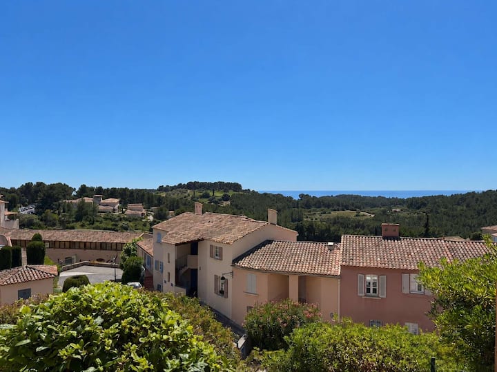Appartement Climatisé Vue Mer - 6 Pers. - Saint-Cyr-sur-Mer