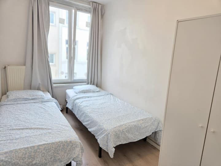 Flat, 2 Bedrooms For 5 Persons - Brüsszel
