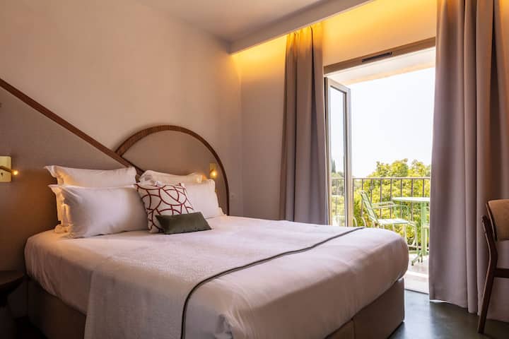 À 350 M De La Plage | Balcon Avec Vue Sur Le Parc - Rayol-Canadel-sur-Mer
