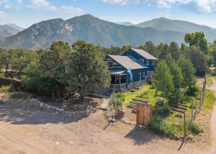 Azure Oasis - 1bd Apartment In Downtown Crestone - Crestone, CO