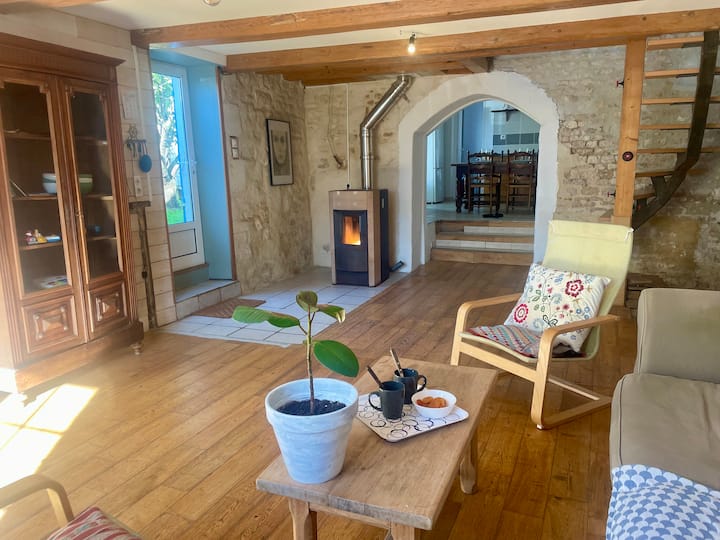 Maison 2 Chambres Avec Jardin, Proche La Rochelle - La Rochelle