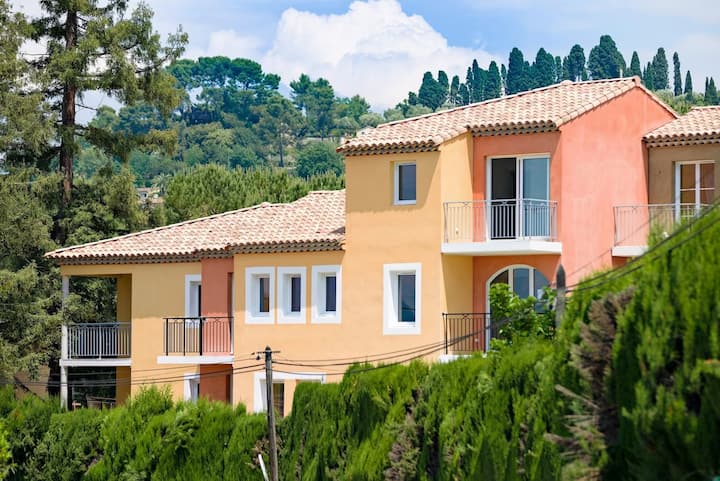 Sunny 1br Apartment | Walk To Photography Museum - Mougins
