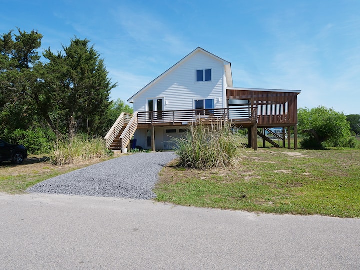 Marshmellow - 1620 E Pelican Dr - Oak Island, NC