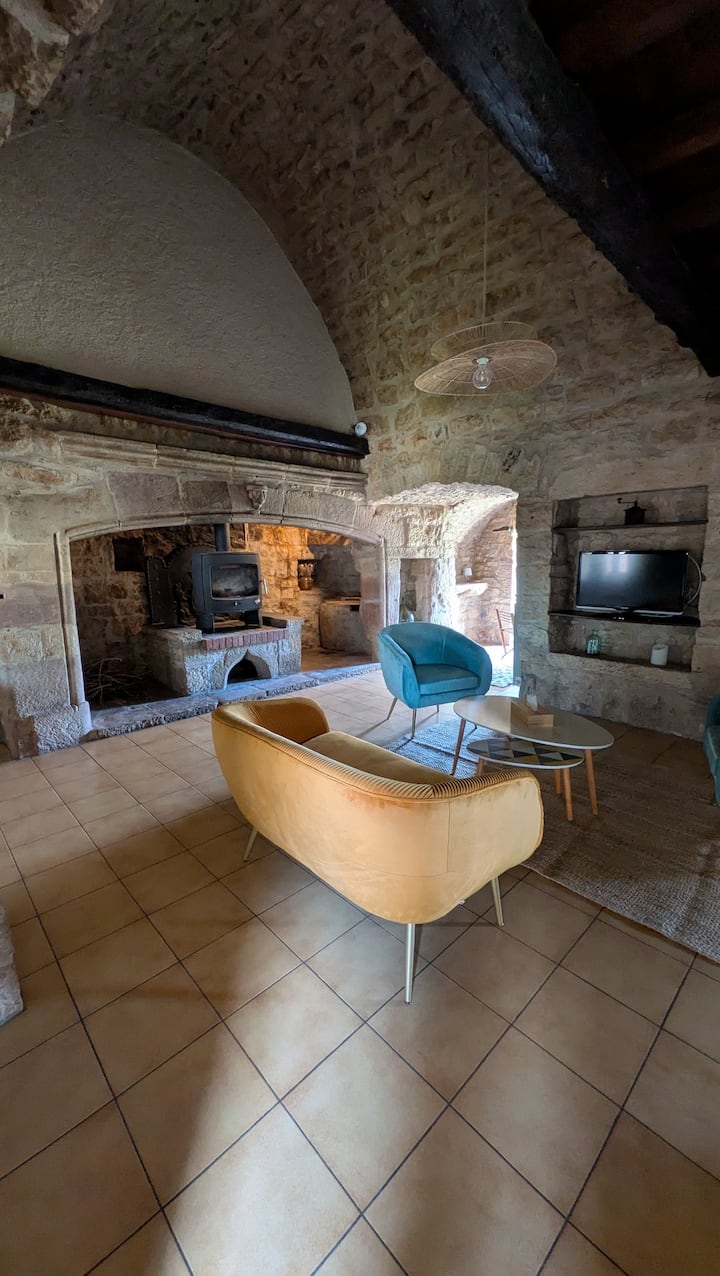 Maison De Campagne En Pierres - Espalion
