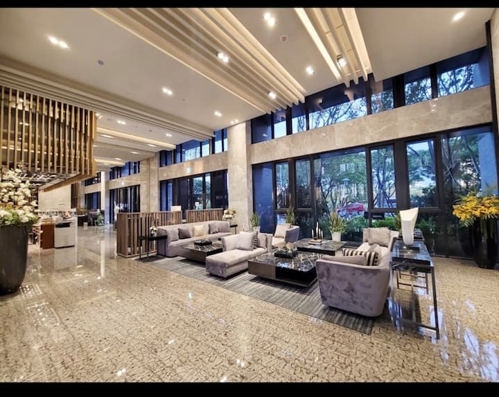 C’est La Vie 新森活
綠色環繞的船型建築
離塵不離城 - Taoyuan City