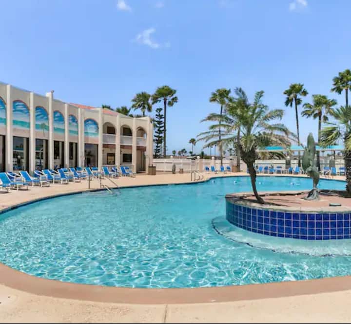 Scallop Villa 3 Bed 3 Bath - Port Isabel, TX