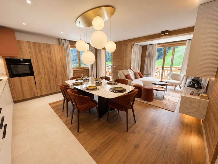 Apt Neuf, Face Aux Pistes Du Linga - Châtel
