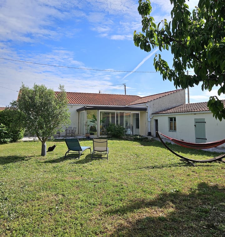 Belle Maison Familiale à 2 Pas De La Plage - Angoulins