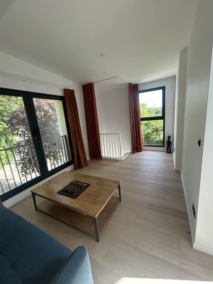 Appartement Très Lumineux Face à L'abbaye - Bayeux