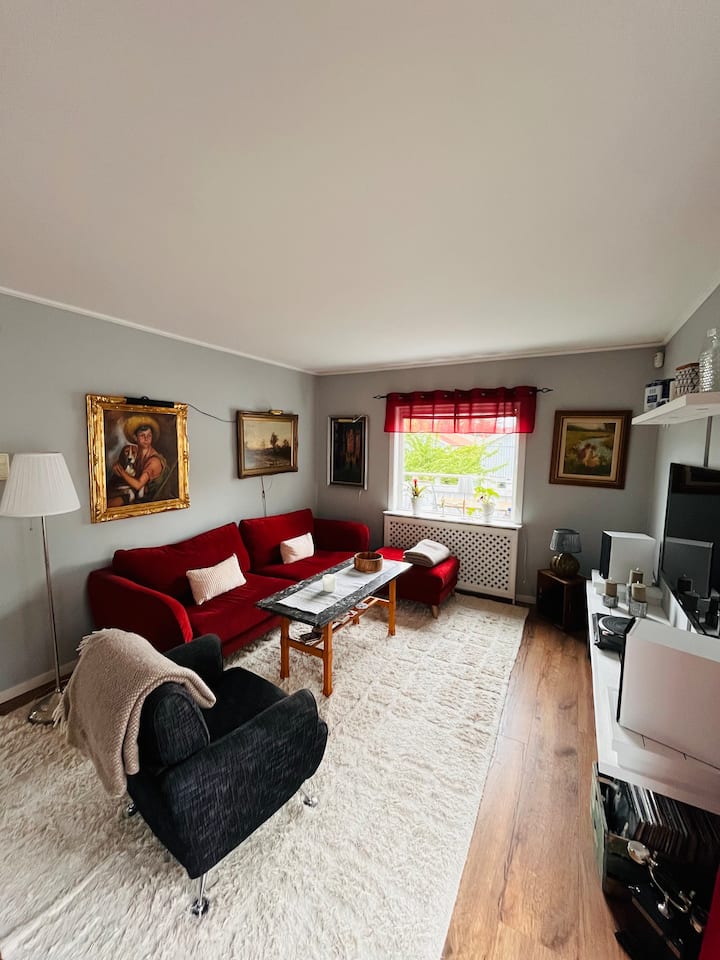 Rymlig Villa I Natursköna Utby - Göteborg