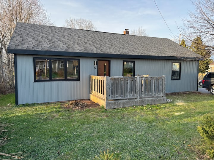Charlottetown Bungalow - Charlottetown