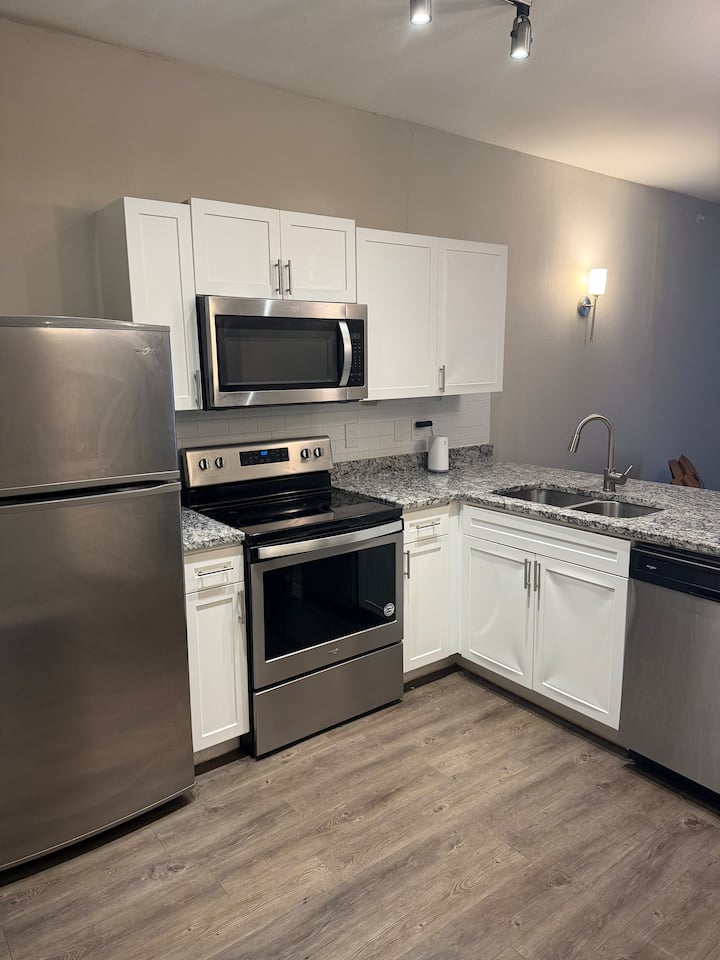 The Shops At Legacy Apartment - Plano, TX