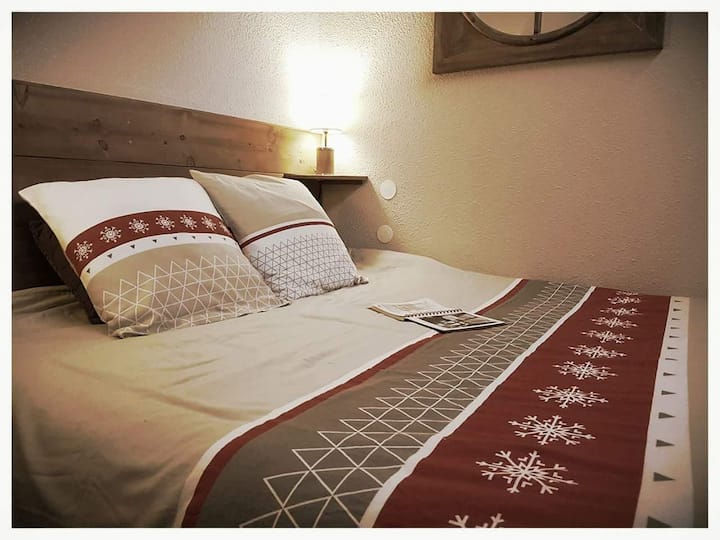 Séjour Idéal : 2 Chambres, 2 Salles De Bain, Wi-fi - Bourg-Saint-Maurice