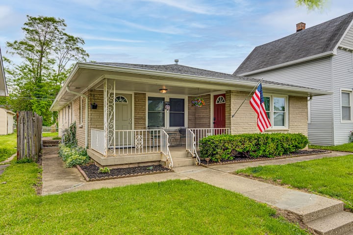 Pets Welcome! Walkable Beech Grove Haven Near Town - Indianapolis, IN